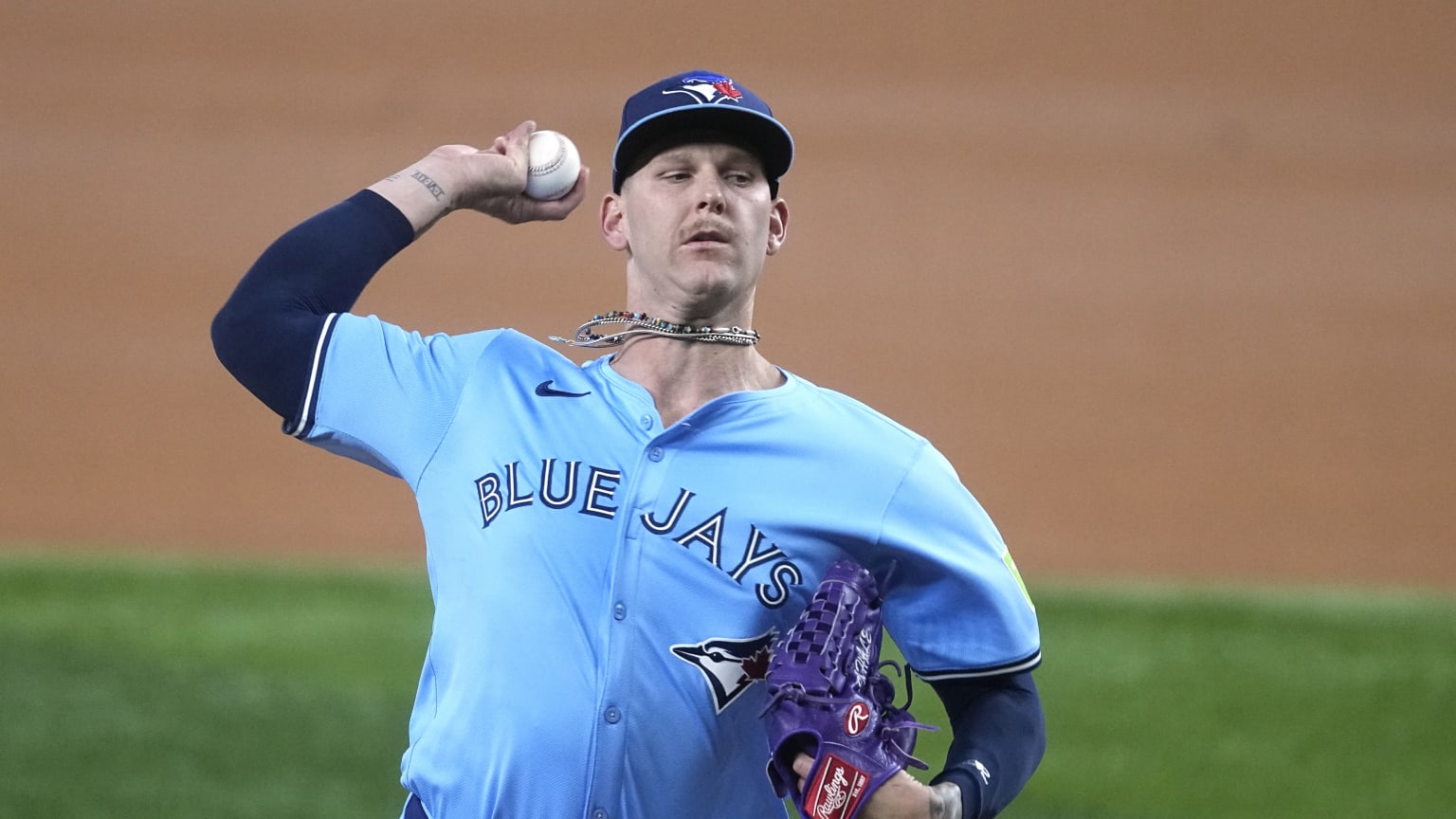 Bowden Francis strikes out six in six strong frames | 09/18/2024 ...