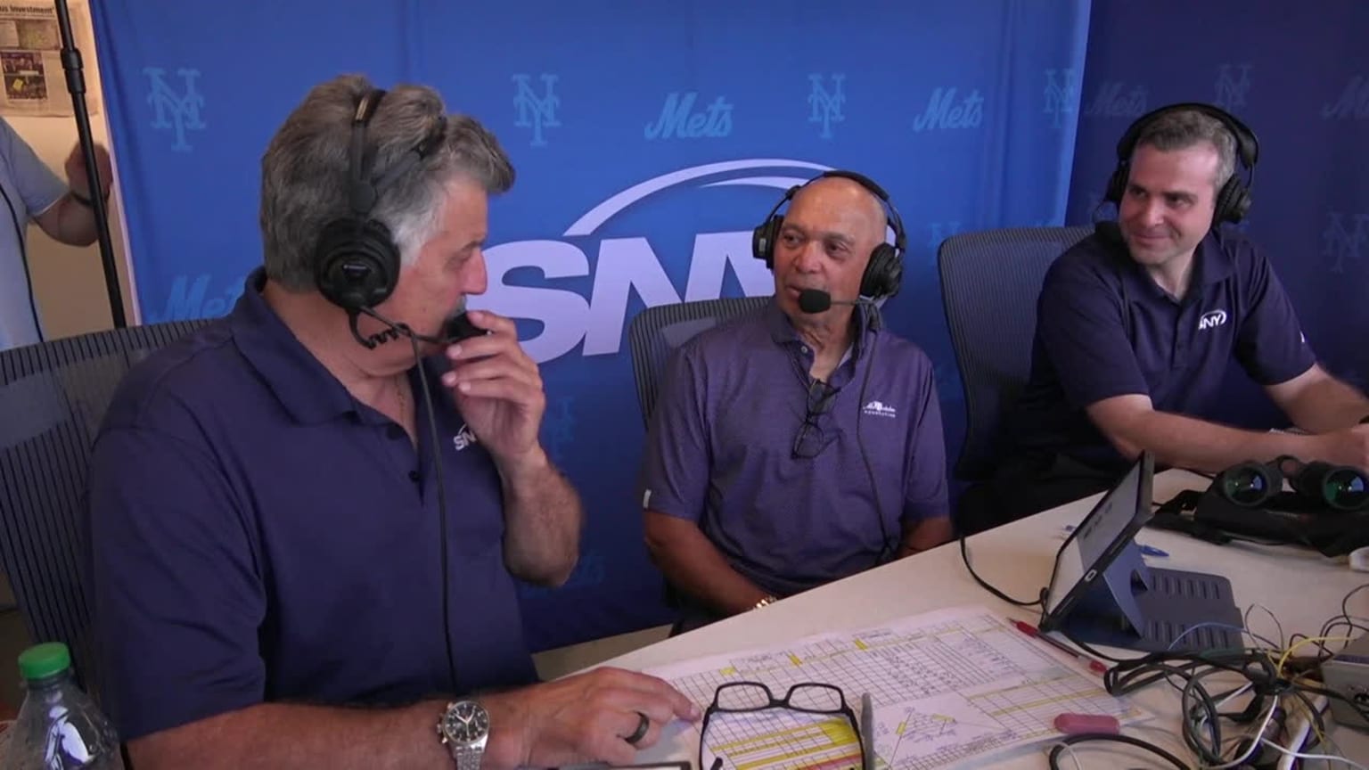 Reggie Jackson surprises the New York Mets booth | 03/13/2024 | MLB.com