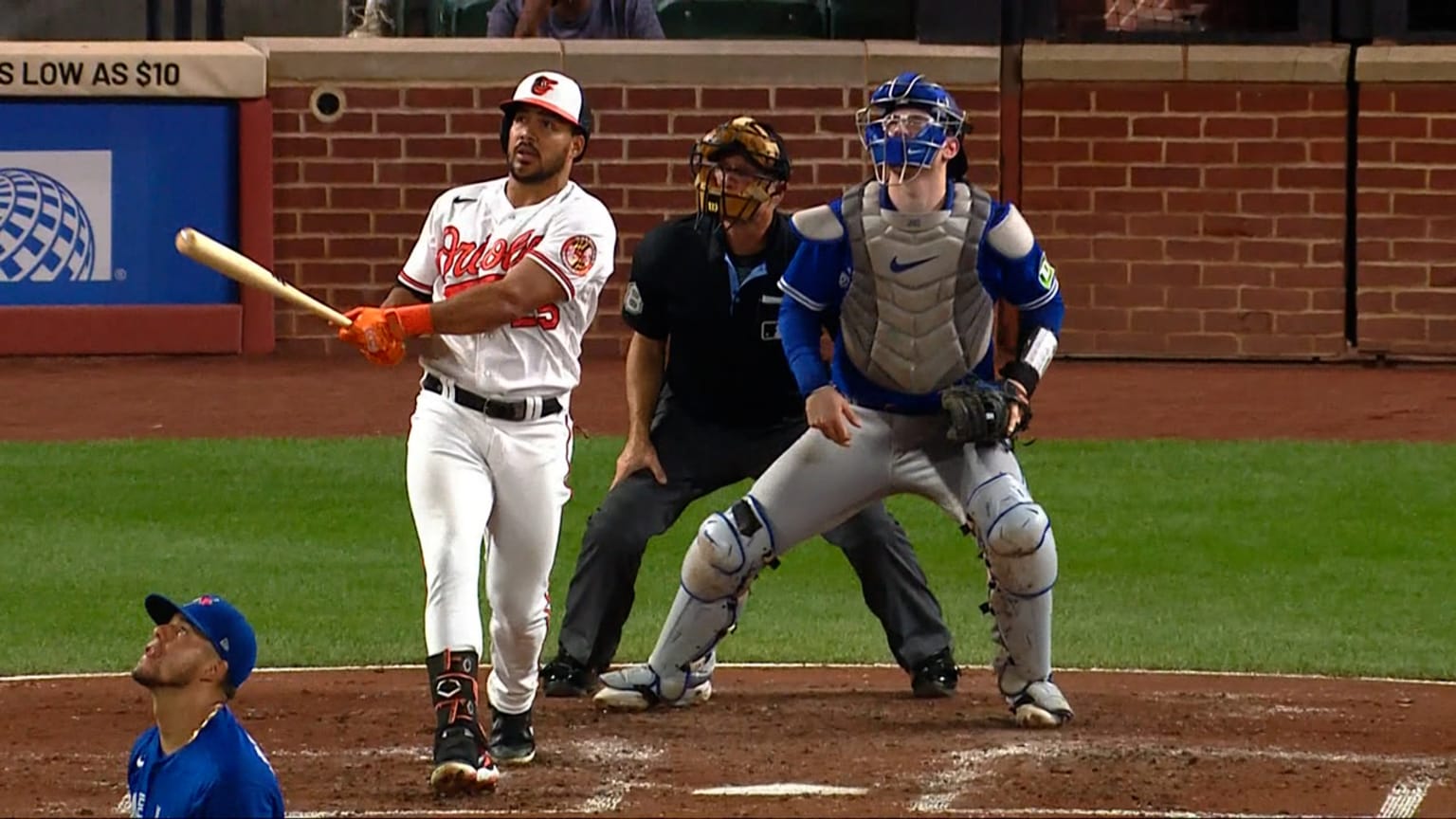 Anthony Santander crushes a two-run home run to right | 08/24/2023 ...