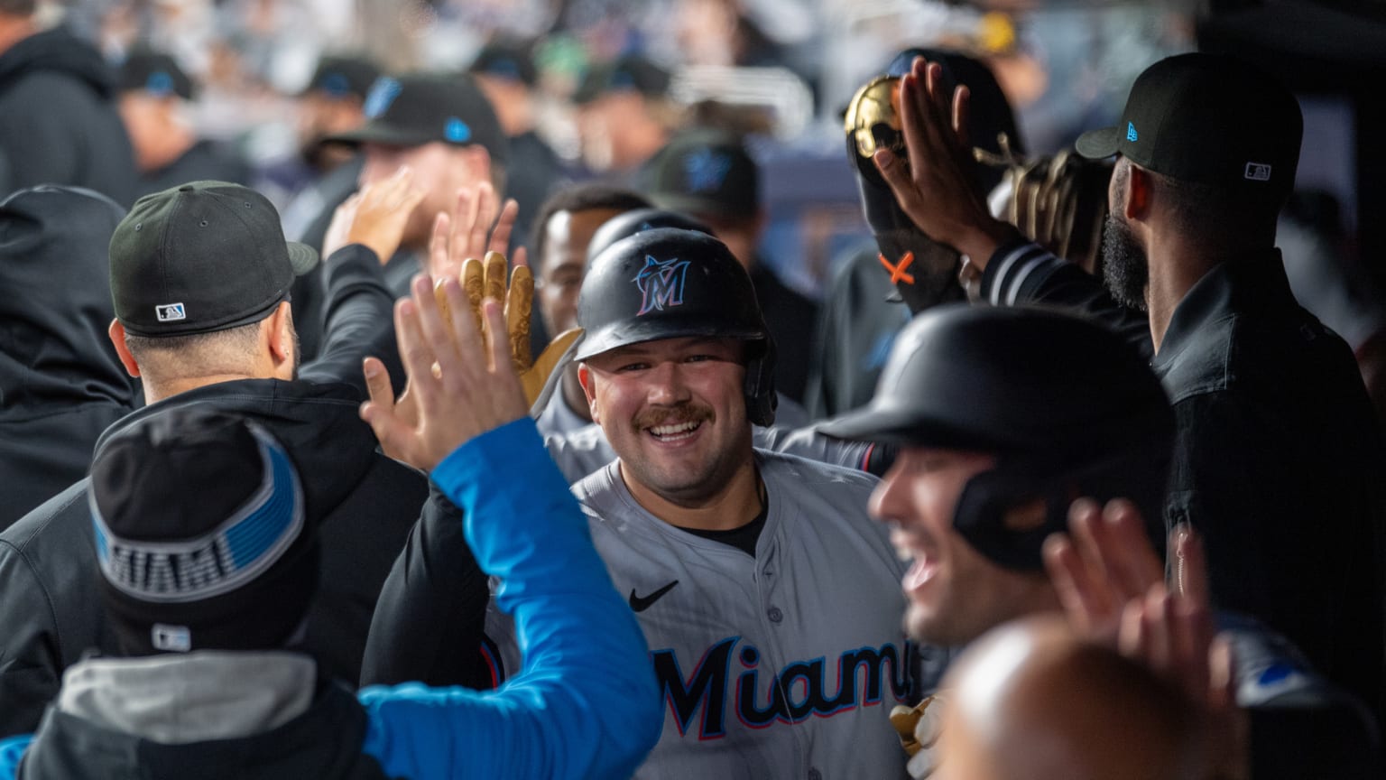Jake Burger hits a three-run HR on his birthday (3) | 04/10/2024 | MLB.com