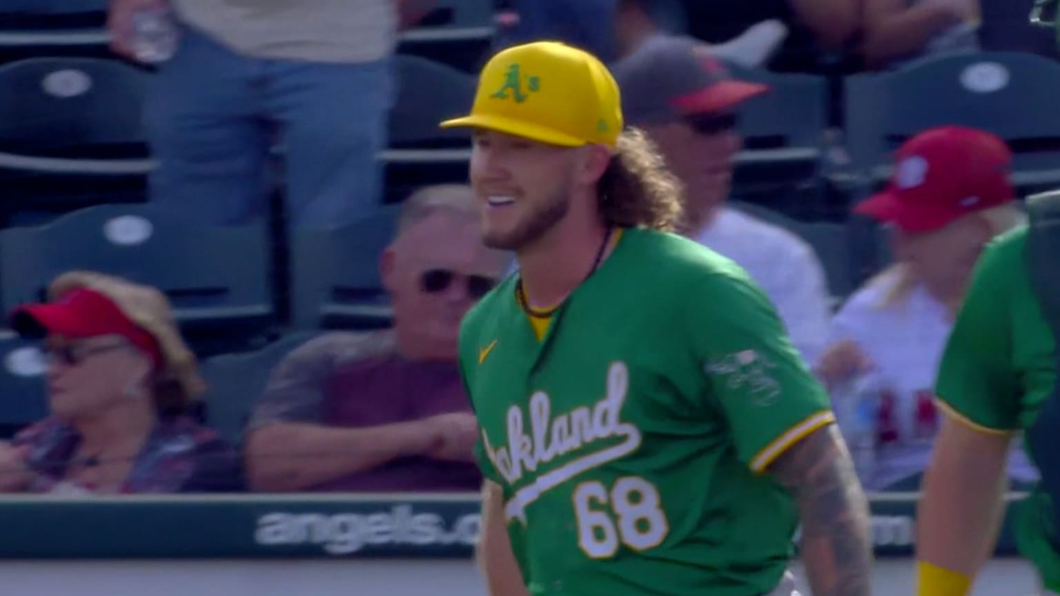 Joey Estes pitches three perfect innings in relief | 03/06/2024 | MLB.com