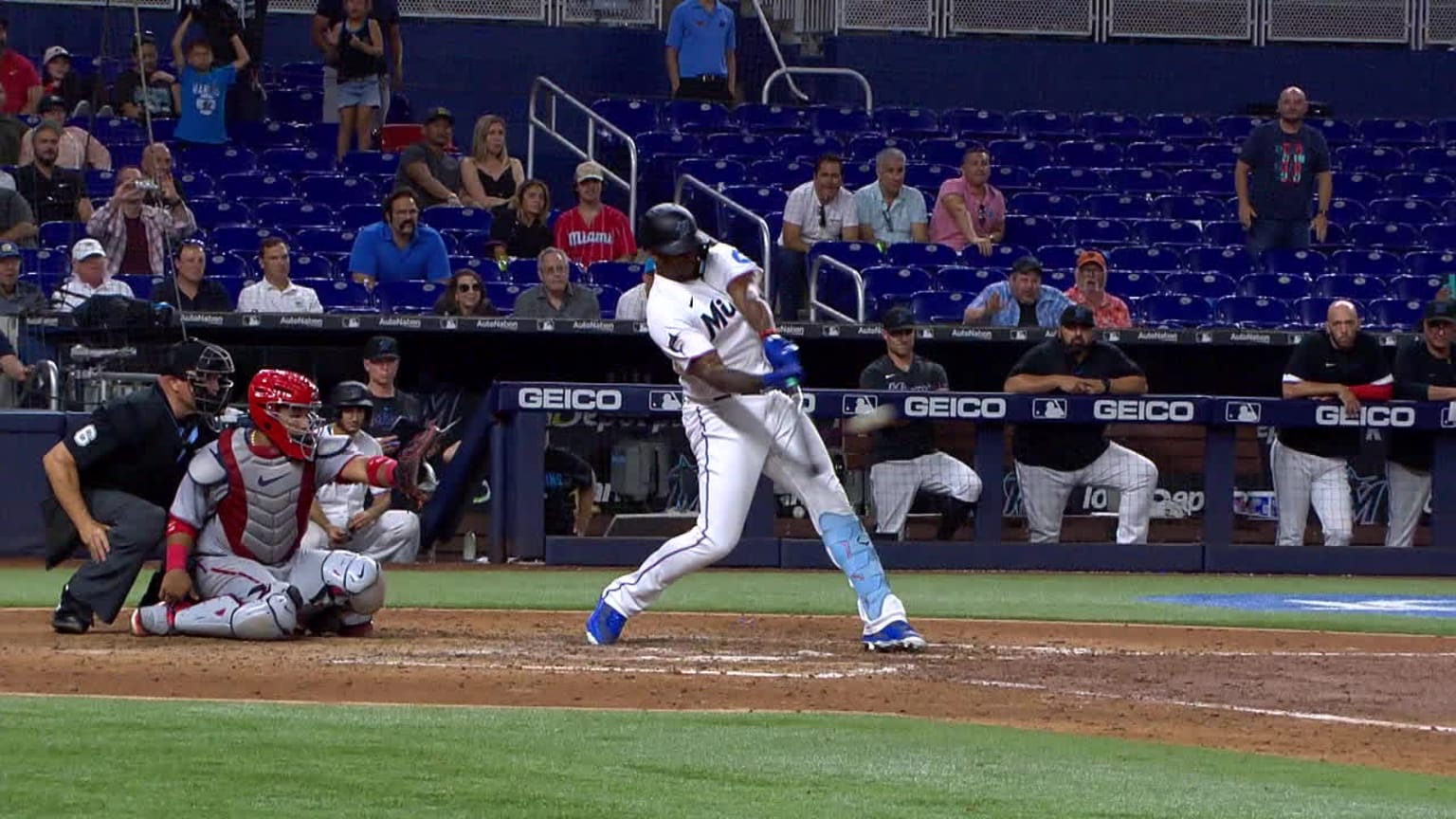 Soler walks it off with a two-run home run in 9th | 05/16/2023 | MLB.com