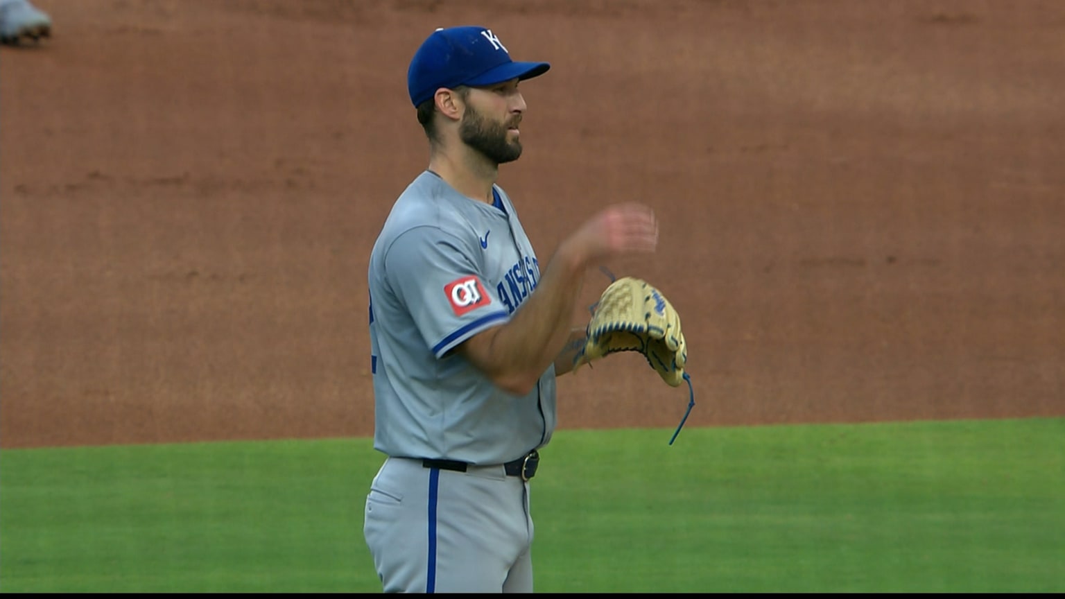 Michael Wacha whiffs Nolan Gorman | 07/10/2024 | Kansas City Royals