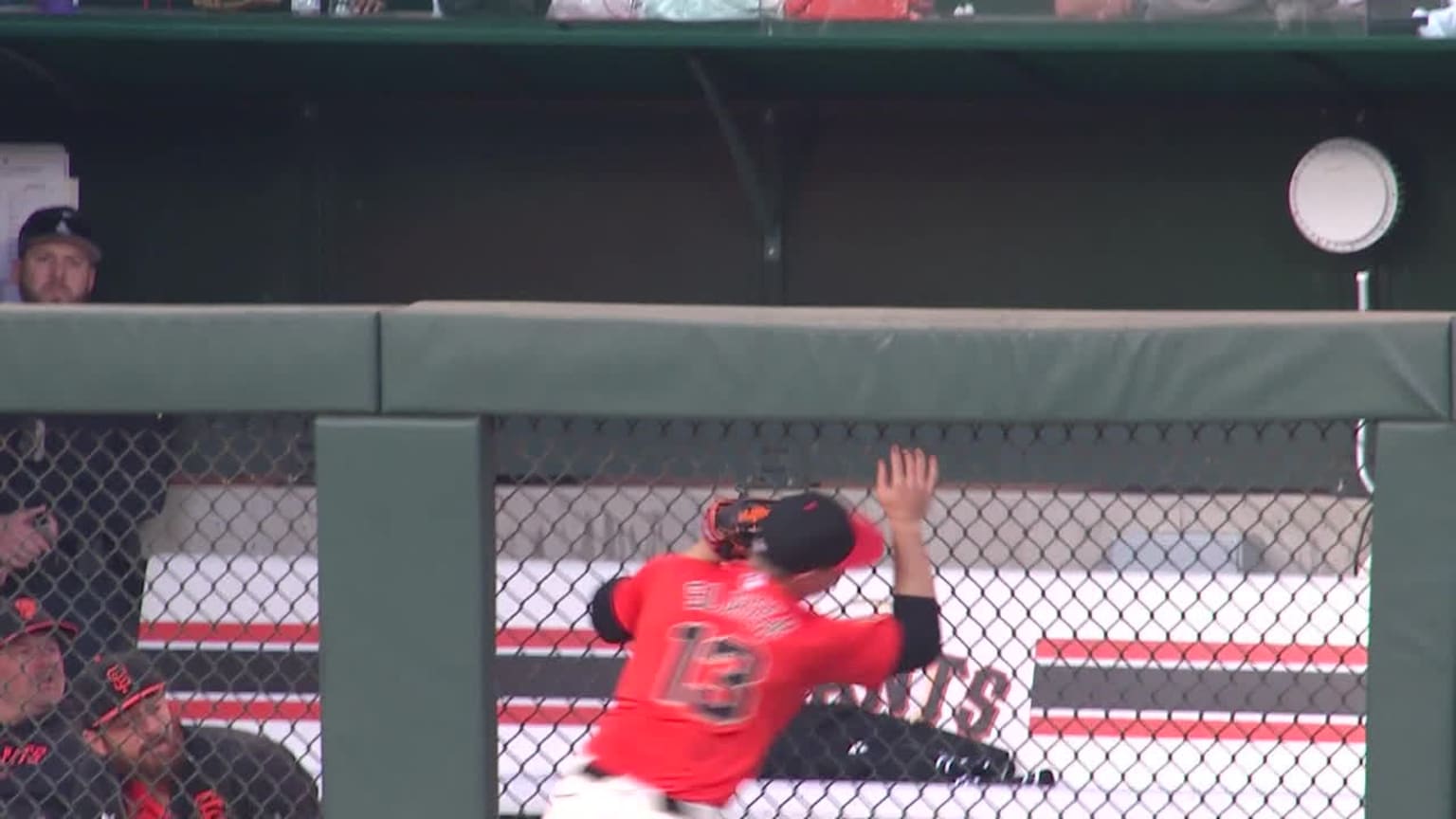 Austin Slater leaves the game with an injury | 05/10/2024 | San ...