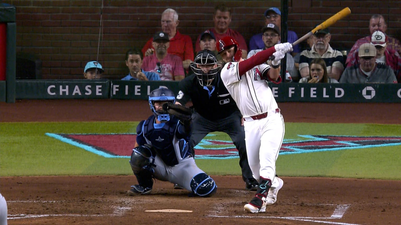 Tim Tawa se vuela la barda del jardín izquierdo | 22/04/2025 | Los D ...