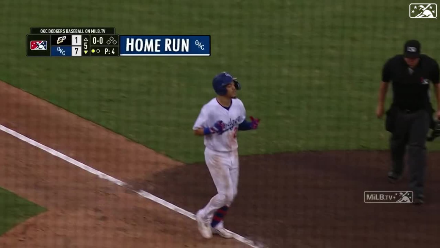Vargas goes deep in second straight game | 08/29/2022 | Los Angeles Dodgers