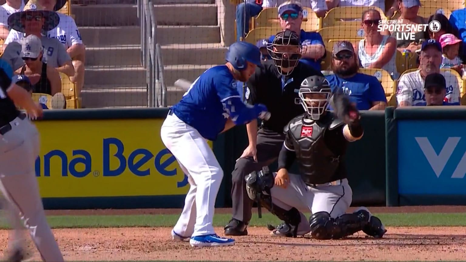 Muncy challenges strike three, call is overturned | 03/02/2025 | Los ...