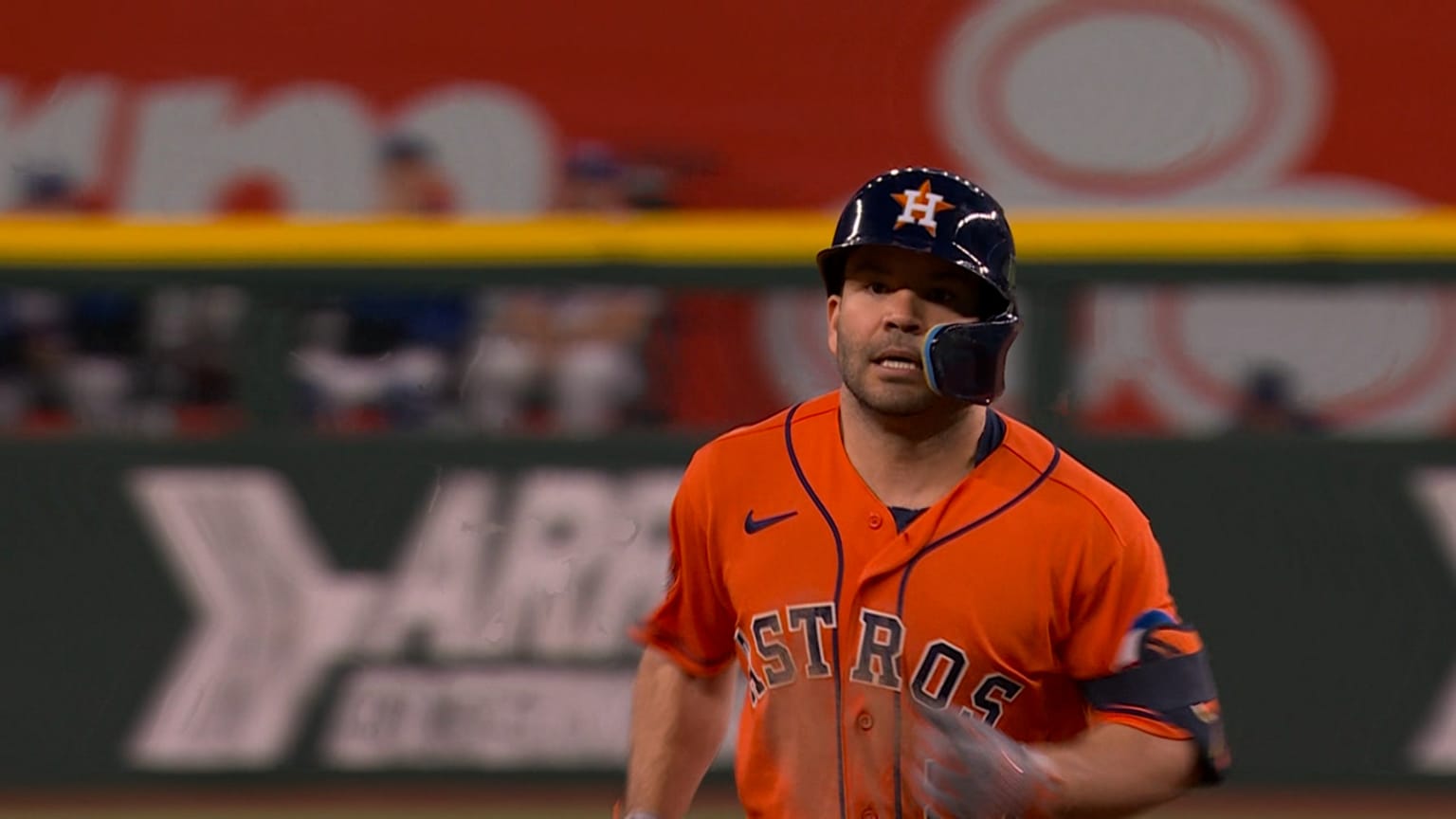 Jose Altuve has HR overturned after official review | 10/19/2023 | MLB.com