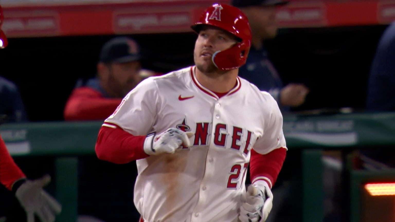 Greg Weissert strands bases loaded | 04/05/2024 | Boston Red Sox