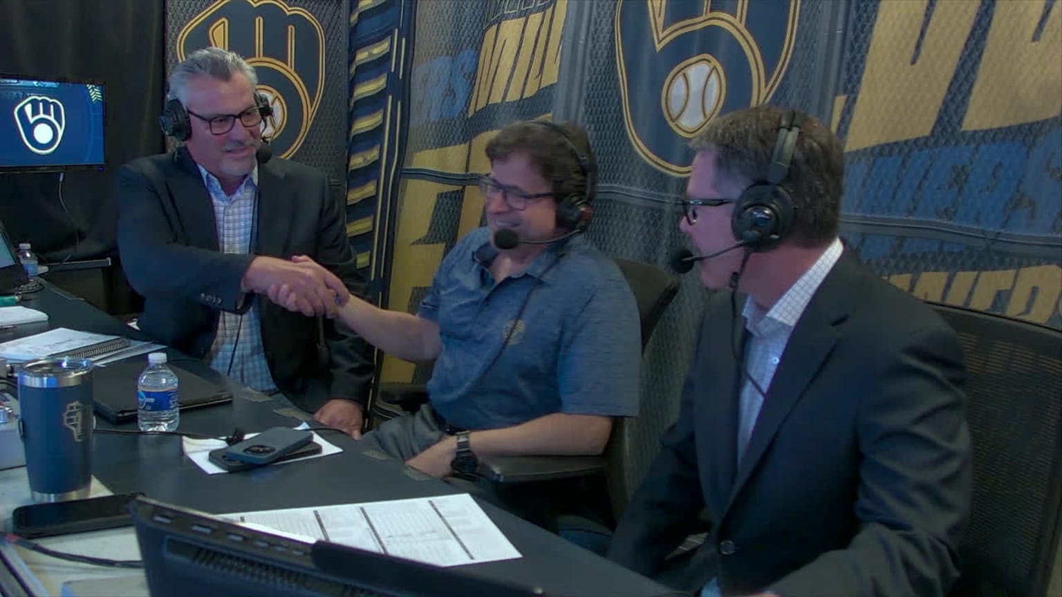 Brewers owner Mark Attanasio joins the booth | 08/25/2023 | Milwaukee ...
