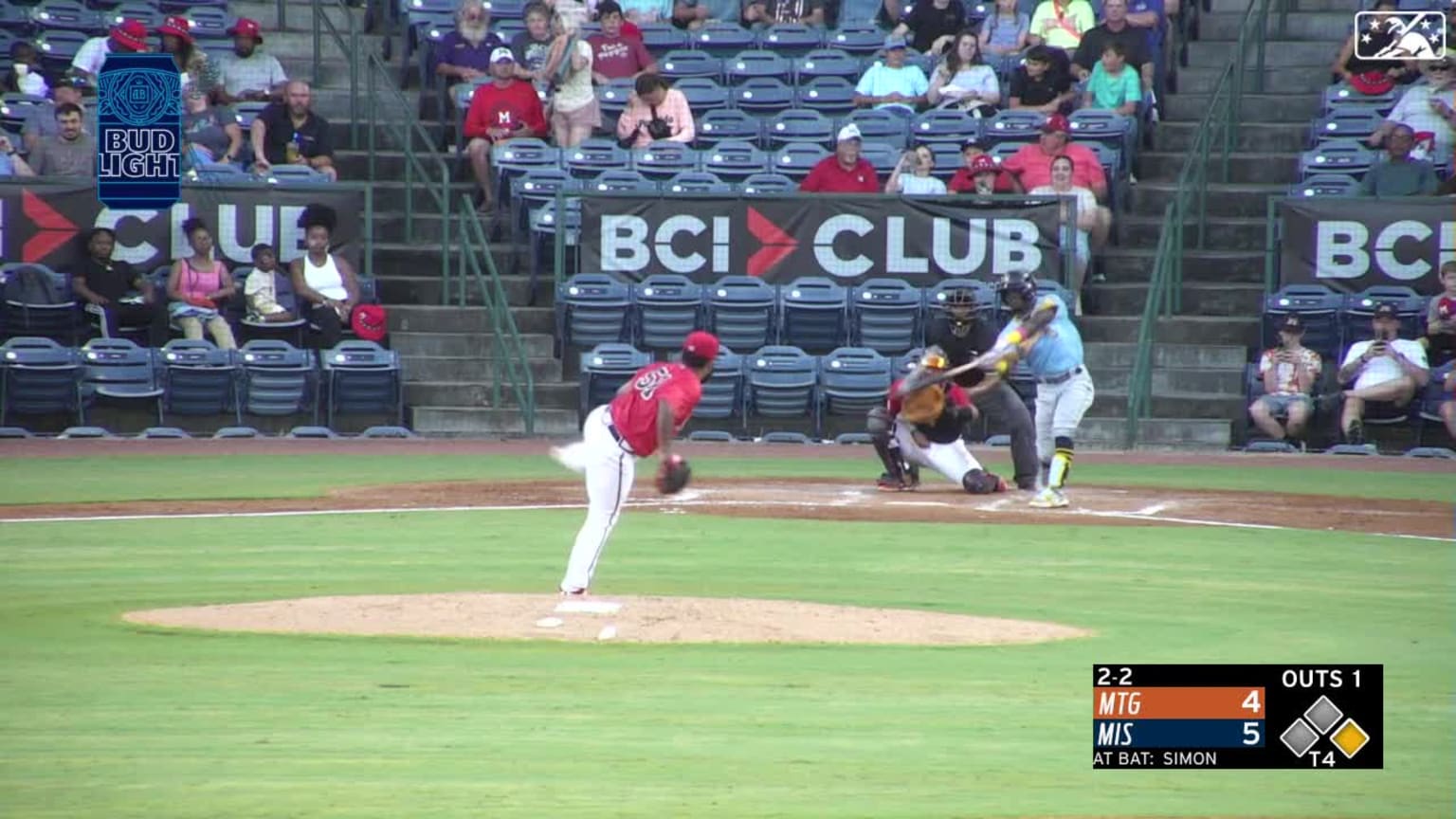 Ronny Simon skies a two-run home run to left field | 07/08/2023 | Tampa ...