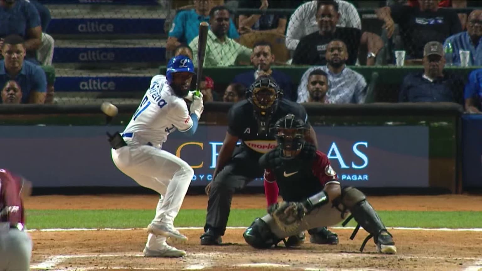 Daniel Johnson empuja con sencillo en la 3ra entrada | 18/10/2024 | Los ...