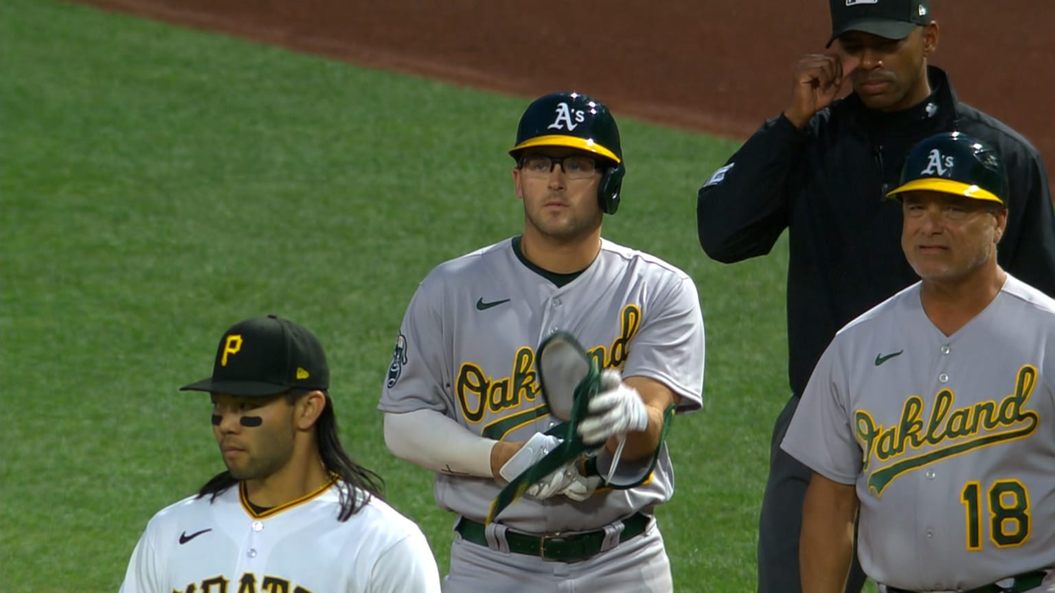 Jonah Bride lines an RBI single to left in the 6th | 06/06/2023 | Athletics