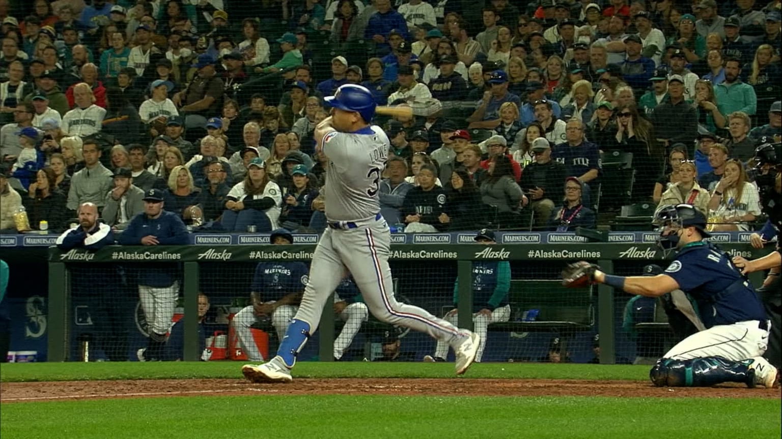 Nathaniel Lowe narrows the Mariners lead to one run | 09/29/2022 ...