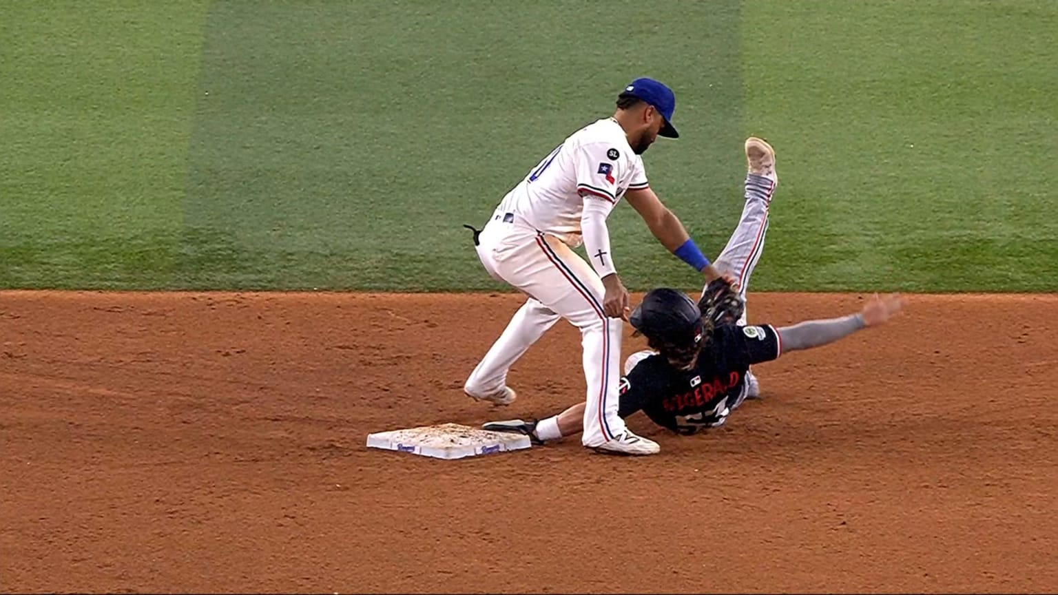 Fitzgerald safe at second, call stands after review | 09/23/2025 ...