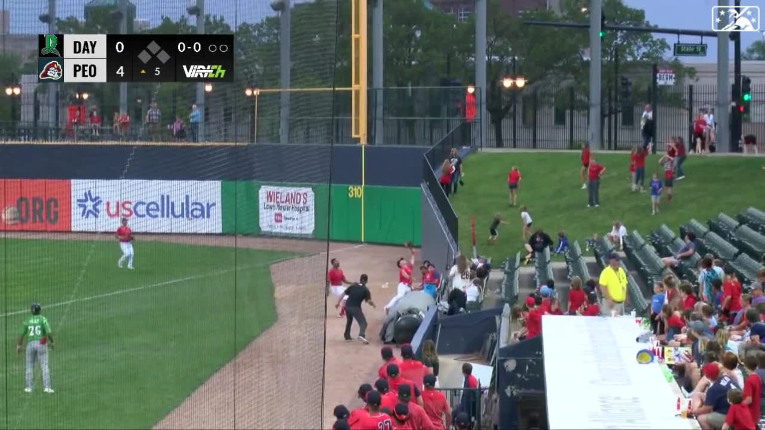 Thomas Francisco makes an incredible grab | 05/12/2023 | MLB.com