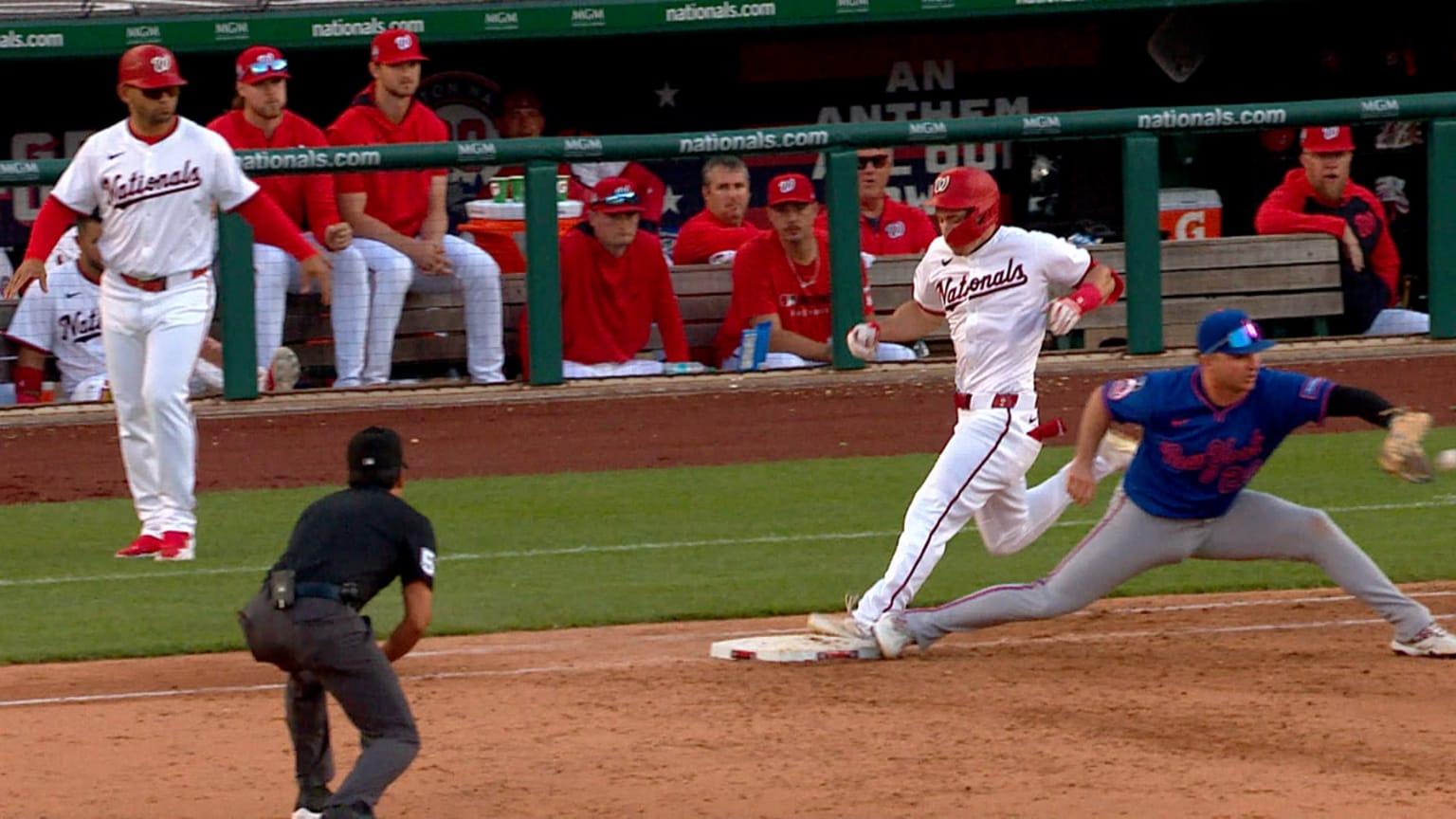 Jacob Young singles after a review | 04/28/2025 | Washington Nationals