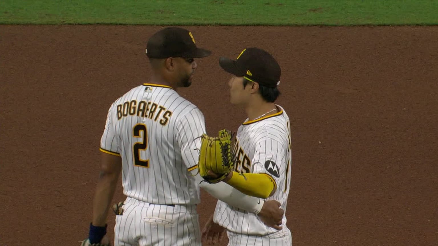 Xander Bogaerts collects final out to seal 6-2 win | 08/21/2023 | San ...