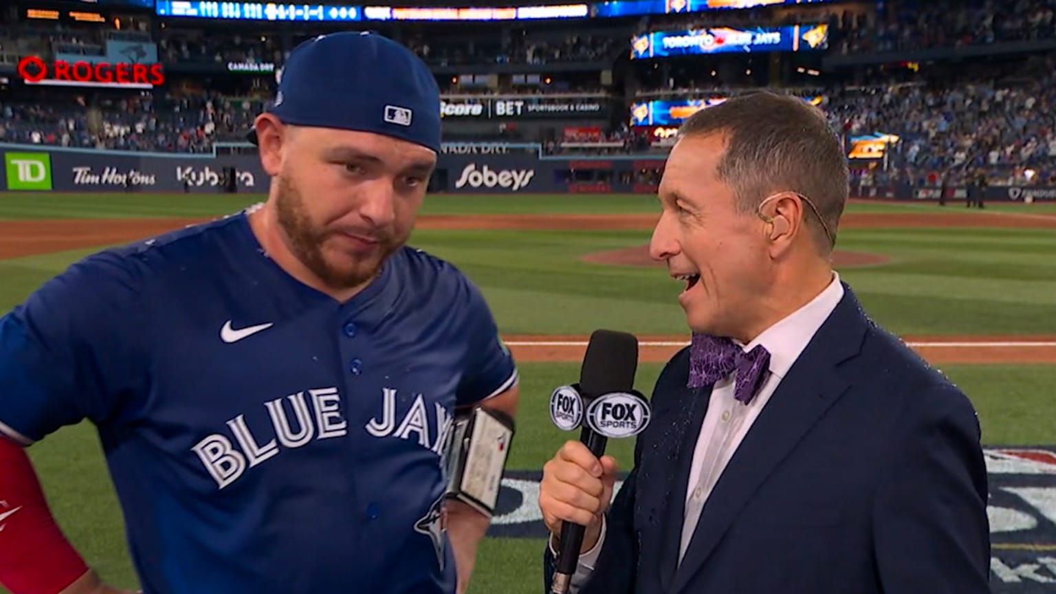 Alejandro Kirk discusses two homer-game in Game 1 win | 10/04/2025 ...