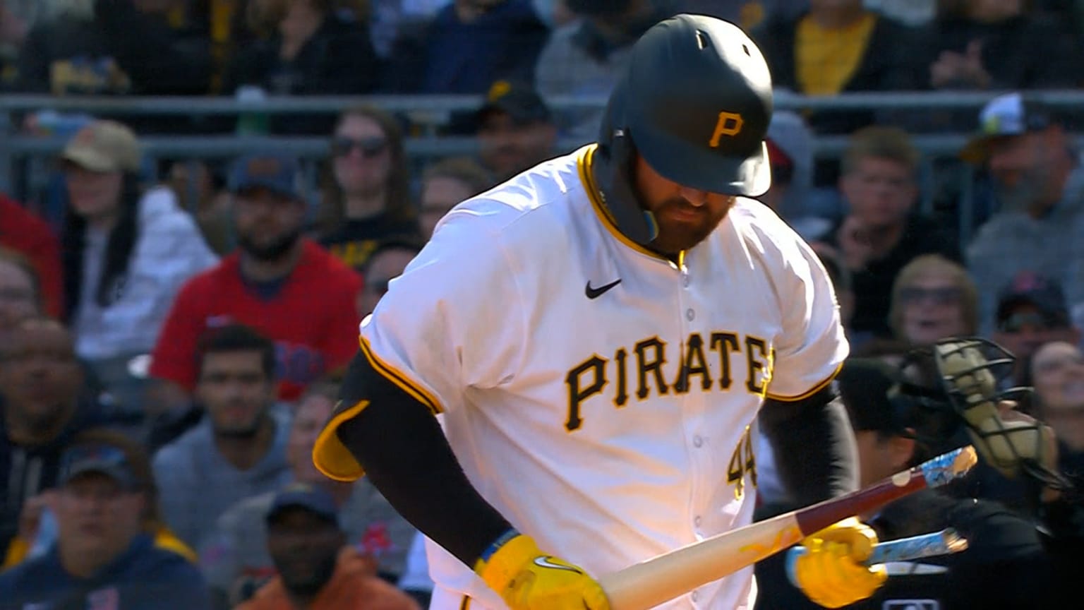 Rowdy Tellez snaps his bat after fouling out | 04/20/2024 | Pittsburgh ...