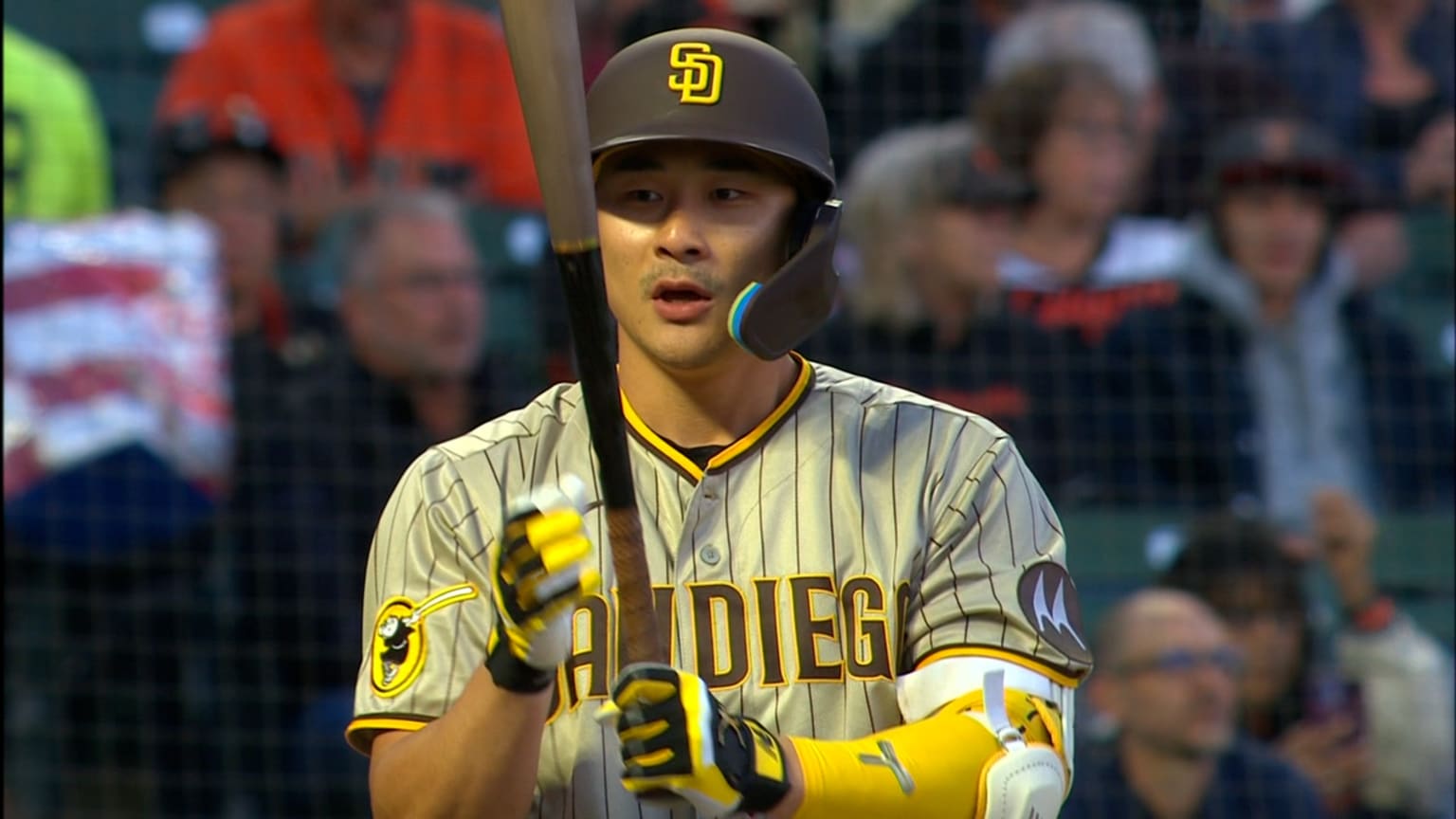 Ha-Seong Kim hits an RBI groundout in the 2nd inning | 09/26/2023 | San ...