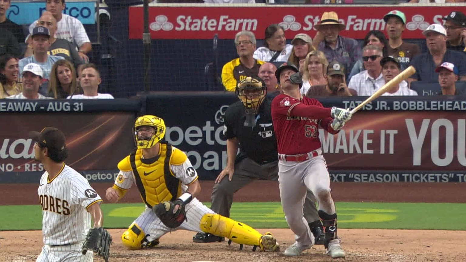 Walker produce con sencillo en la 5ta | 19/08/2023 | Los D-Backs de Arizona