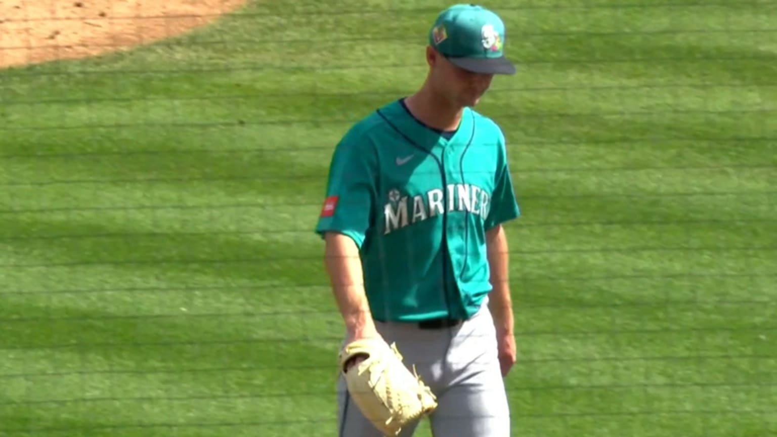 Kade Anderson makes spring debut | 02/28/2026 | MLB.com