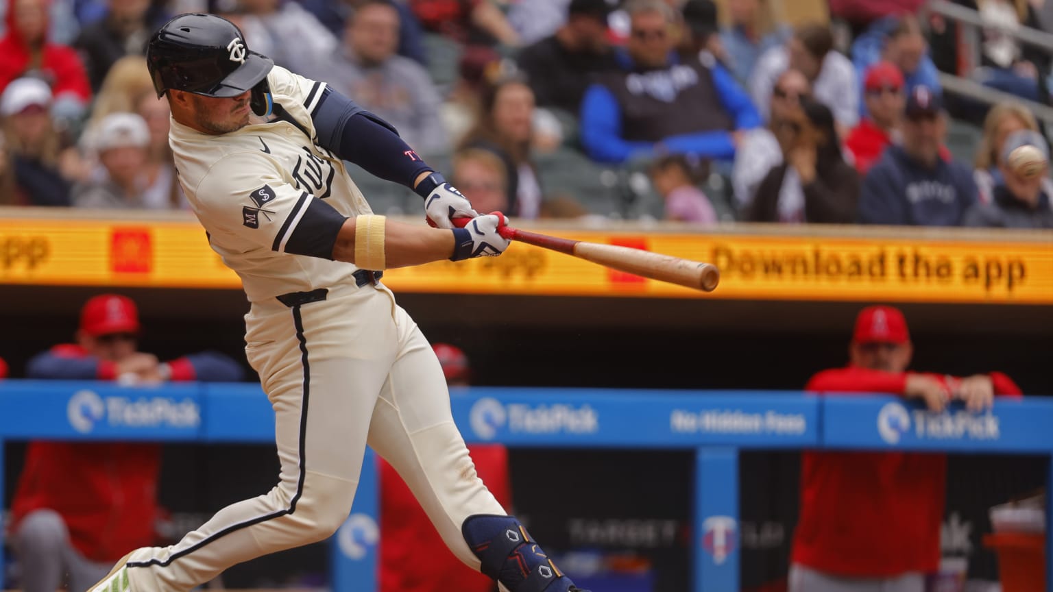 Ty France's RBI double | 04/27/2025 | Minnesota Twins