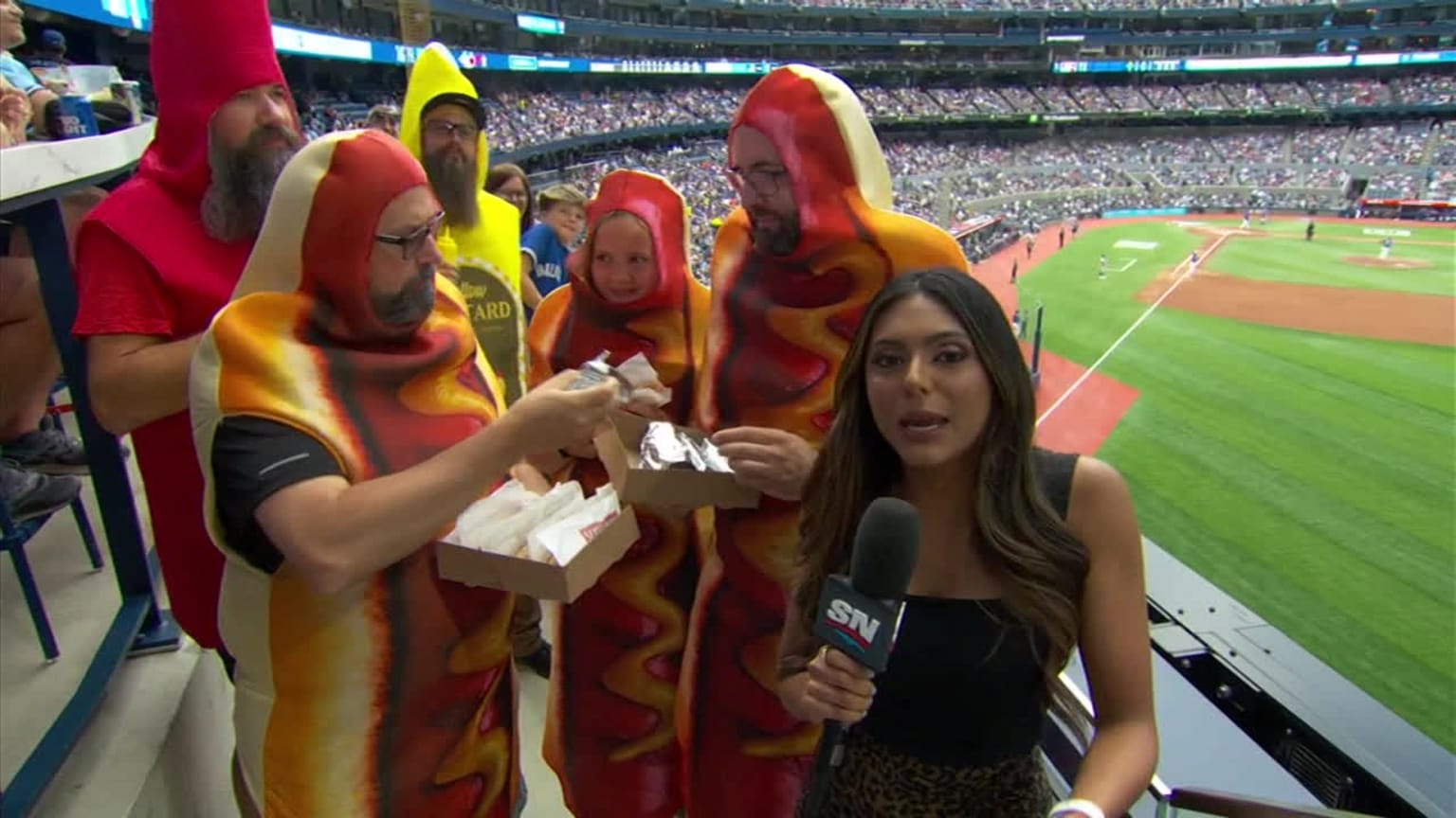 Loonie Dog Day at Rogers Centre | 07/02/2024 | Toronto Blue Jays