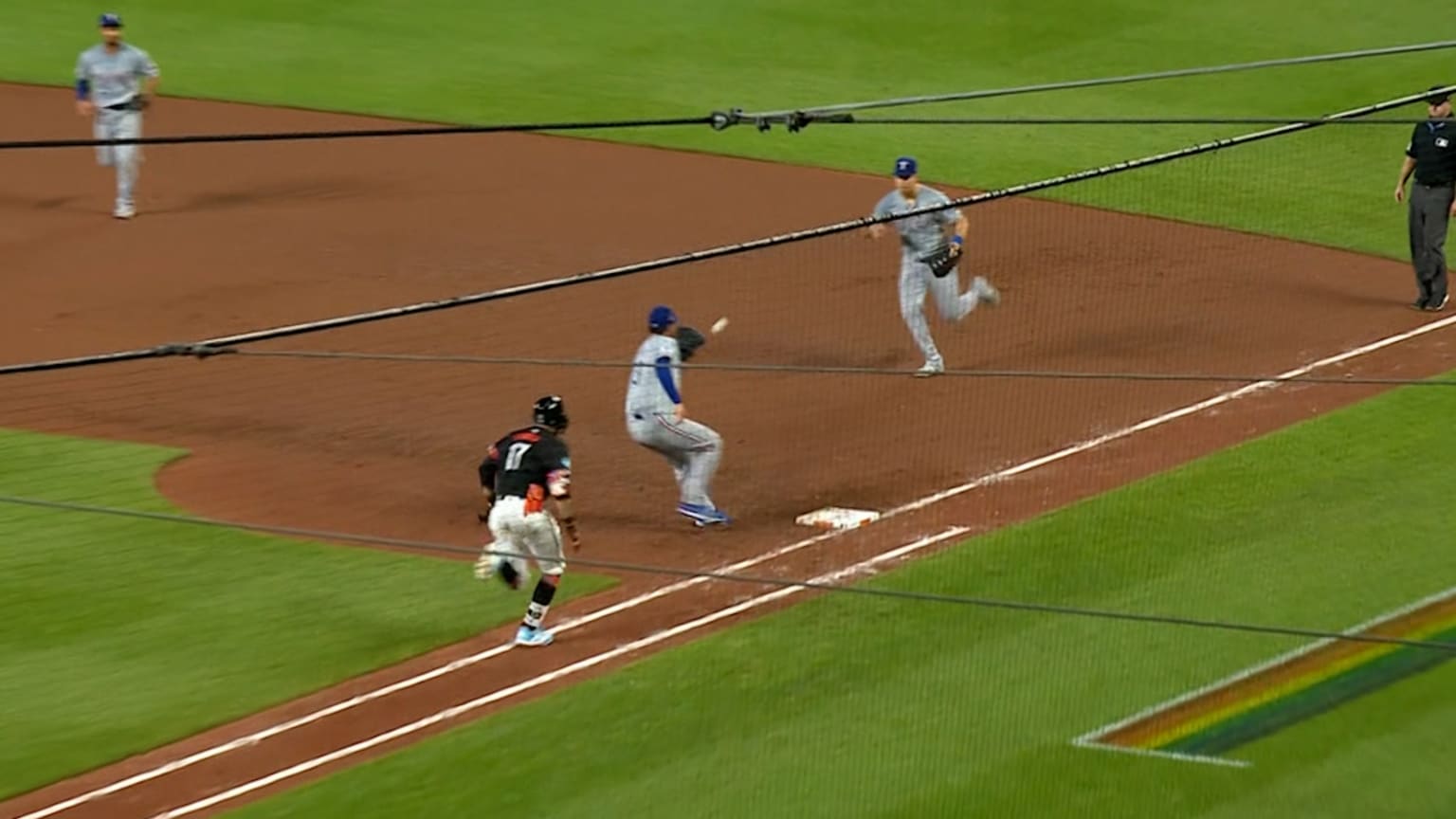 Dane Dunning deja 3 en base | 29/06/2024 | Lasmayores.com