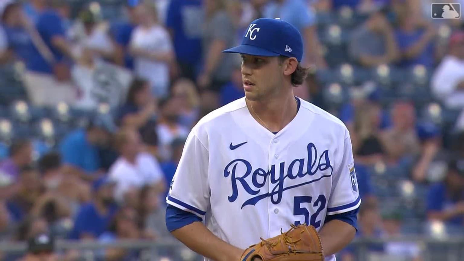 Daniel Lynch whiffs six over 5 innings | 08/27/2022 | Kansas City Royals