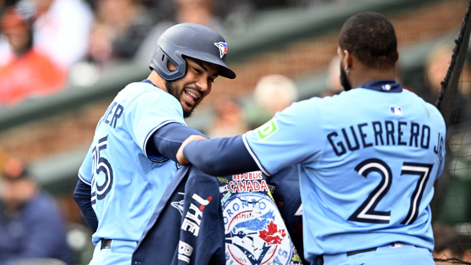 Anthony Santander's first Blue Jays home run | 04/12/2025 | MLB.com