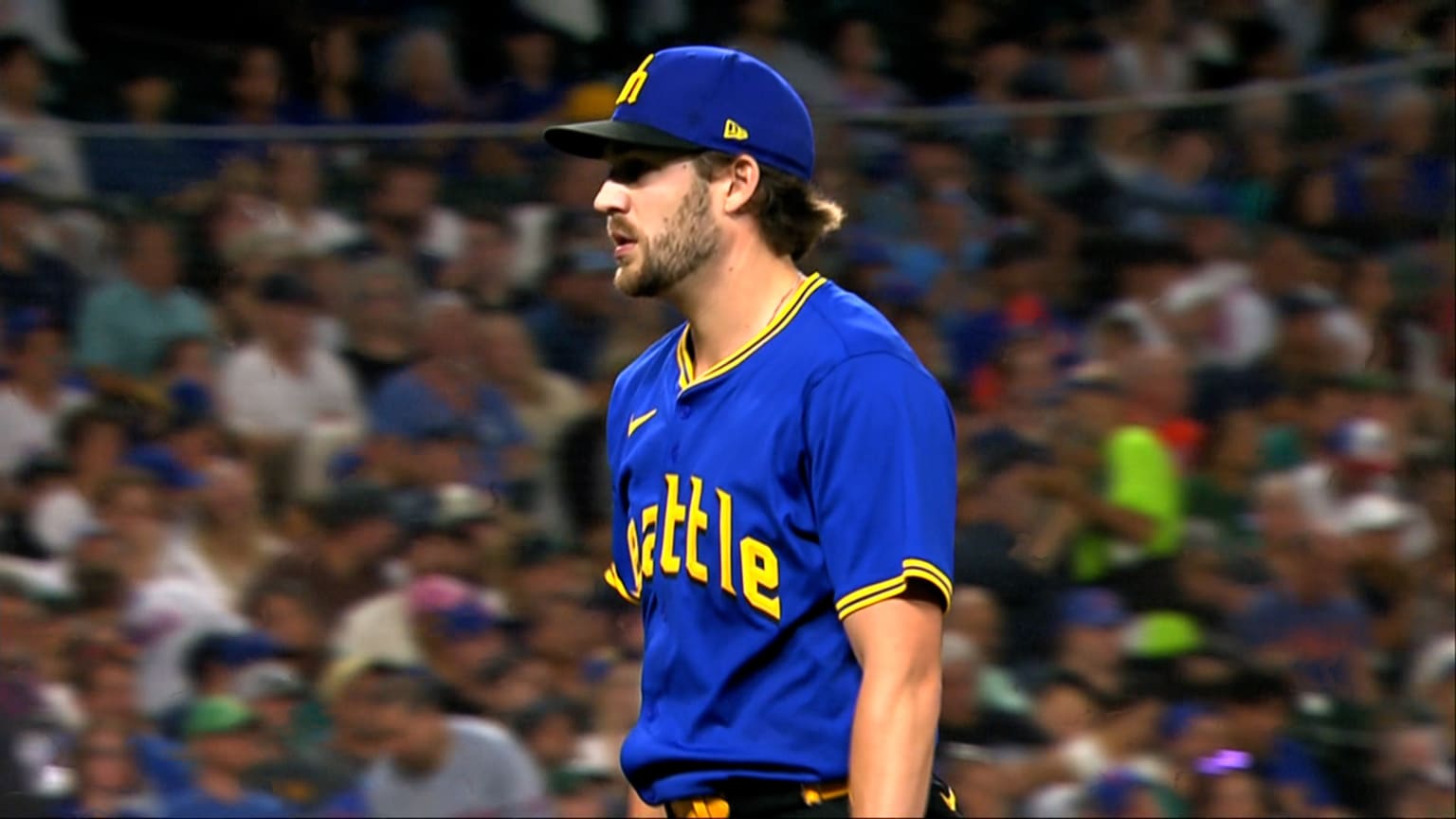 Collin Snider escapes the 7th inning jam | 08/09/2024 | Seattle Mariners