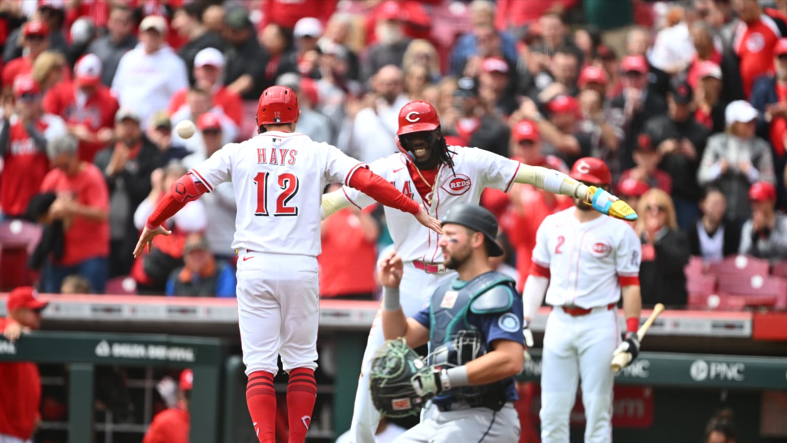 Austin Hays' two-run home run (2) | 04/17/2025 | Cincinnati Reds