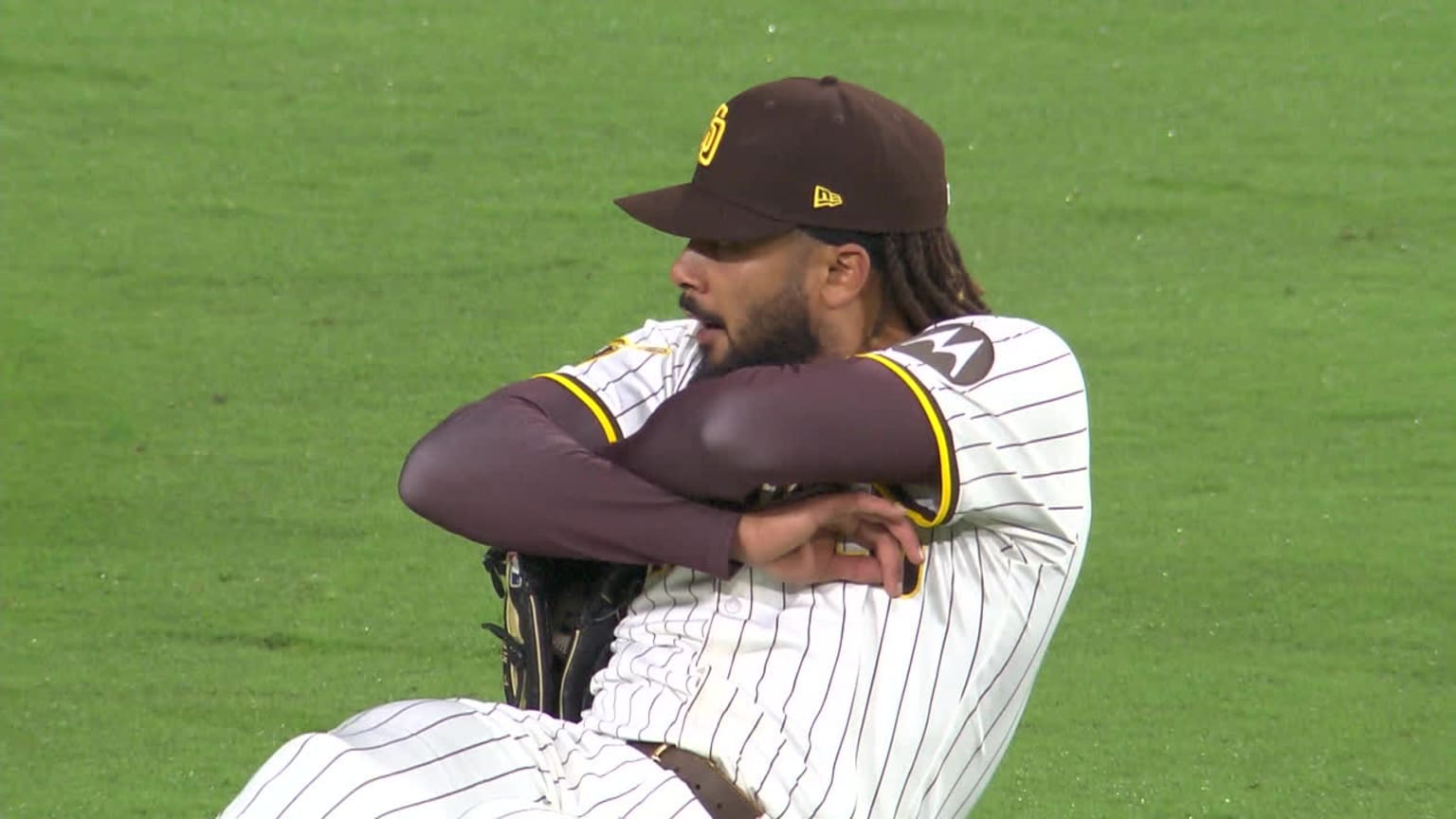 Fernando Tatis Jr.'s sliding catch | 03/31/2025 | San Diego Padres