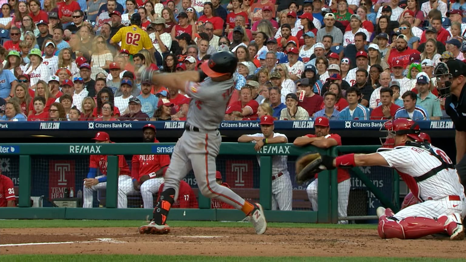 Adam Frazier lines an RBI double, but gets thrown out | 07/25/2023 ...