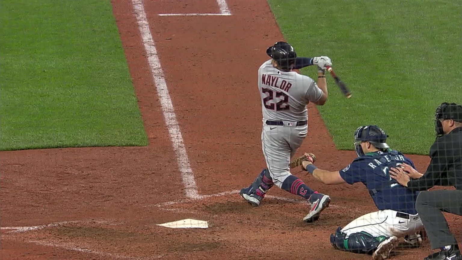 Josh Naylor flies an RBI single to center field | 03/31/2023 ...