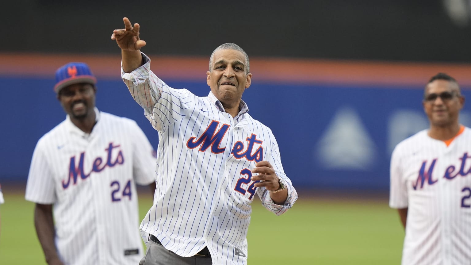 Michael Mays throws out the first pitch at Citi Field | 06/26/2024 ...