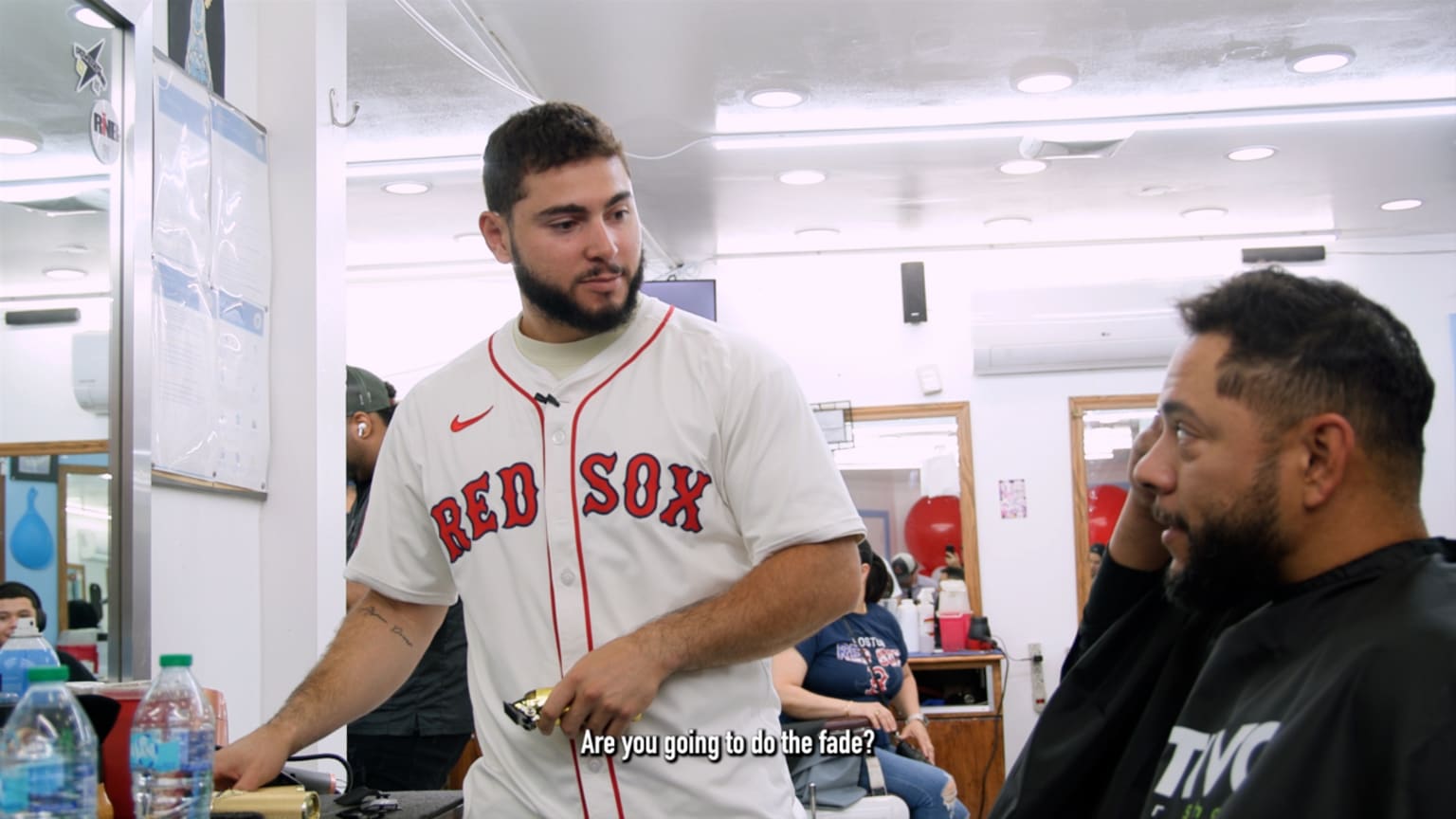 Haircuts with Wilyer Abreu | 08/11/2025 | MLB.com