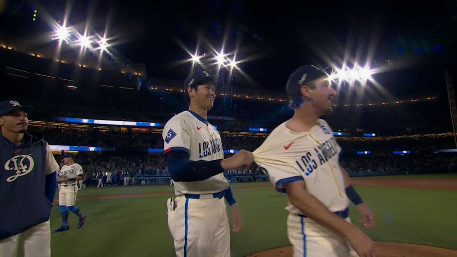 Andy Pages secures final out | 06/22/2024 | Los Angeles Dodgers