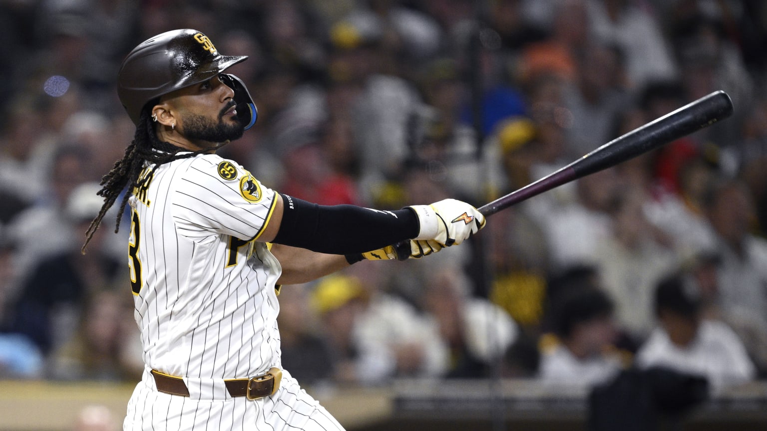Fernando Tatis Jr. se va de 6-4 ante los Rojos | 09/06/2026 ...