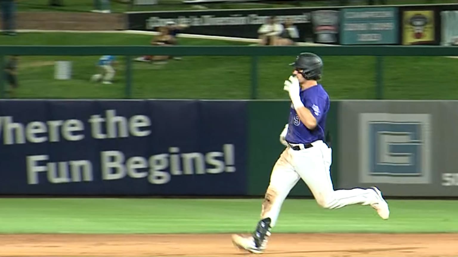 Drew Romo's four-hit, two-steal performance | 05/02/2024 | MLB.com