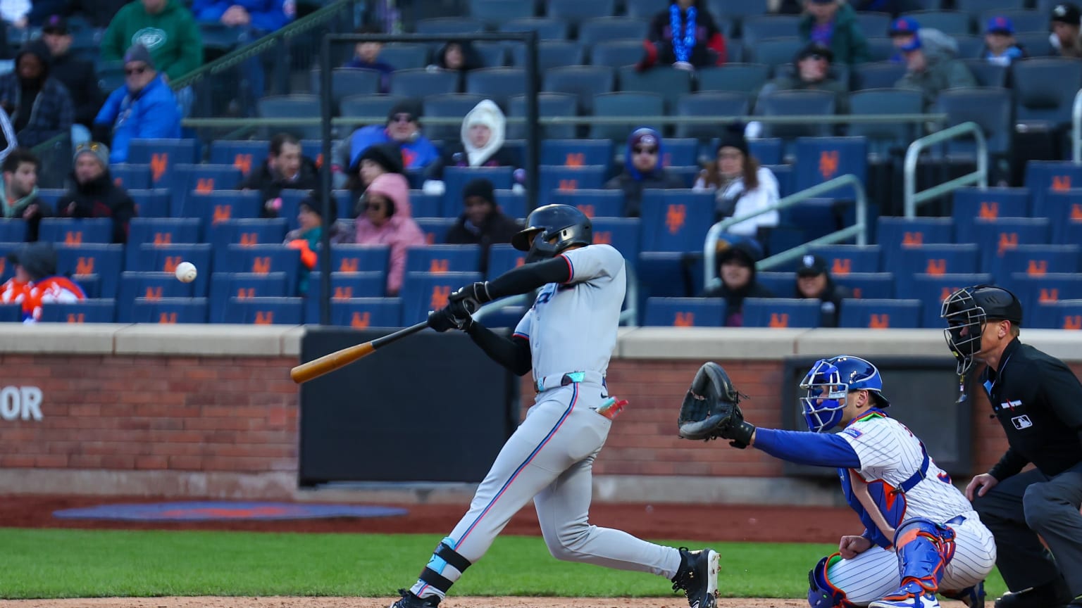 Derek Hill's first HR of 2025 | 04/08/2025 | MLB.com