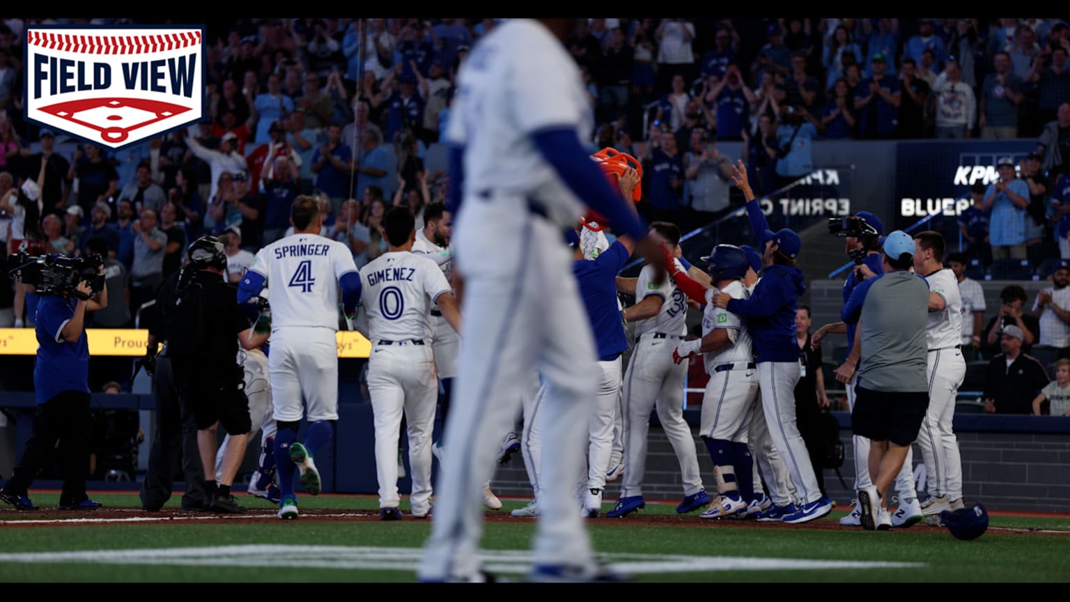 Field View: Addison Barger's walk-off homer | 06/17/2025 | Toronto Blue ...