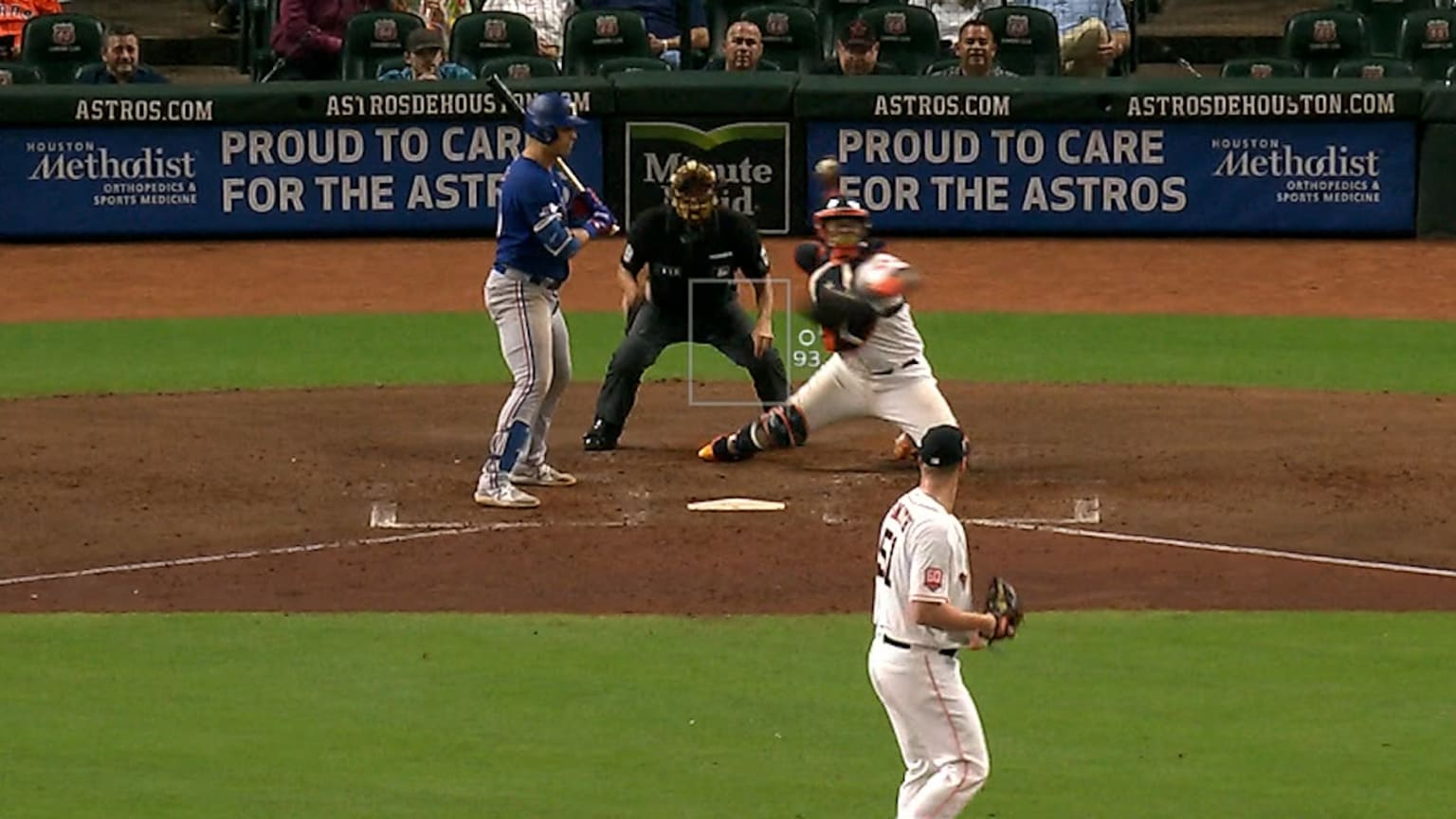 Martín Maldonado picks off Marcus Semien at third | 09/06/2022 | MLB.com