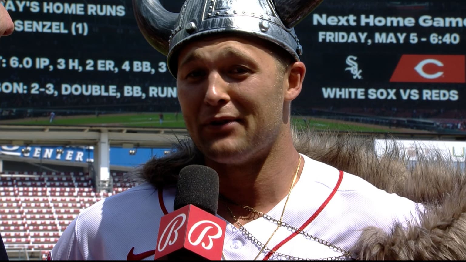 Nick Senzel discusses his walk-off homer vs. Rangers | 04/26/2023 ...