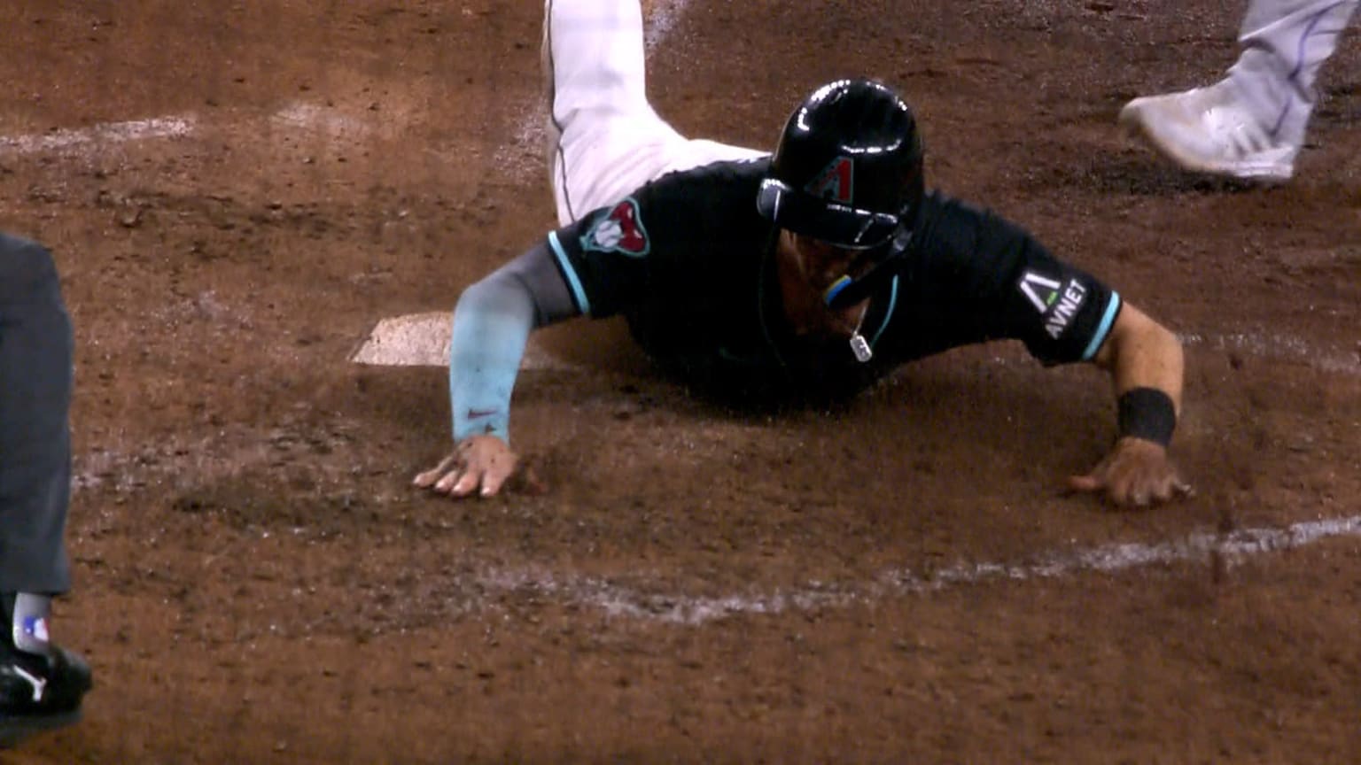 D-backs take the lead off of a pair of wild pitches | 08/12/2024 ...