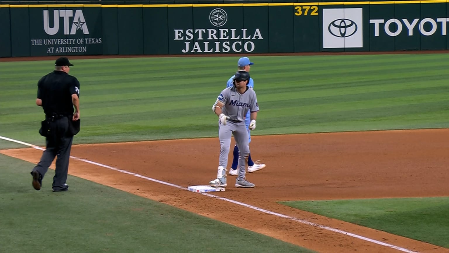 Graham Pauley hits first career triple | 09/21/2025 | MLB.com