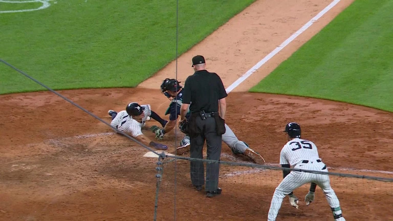 Aaron Judge's walk-off sac fly confirmed after review | 07/10/2025 ...