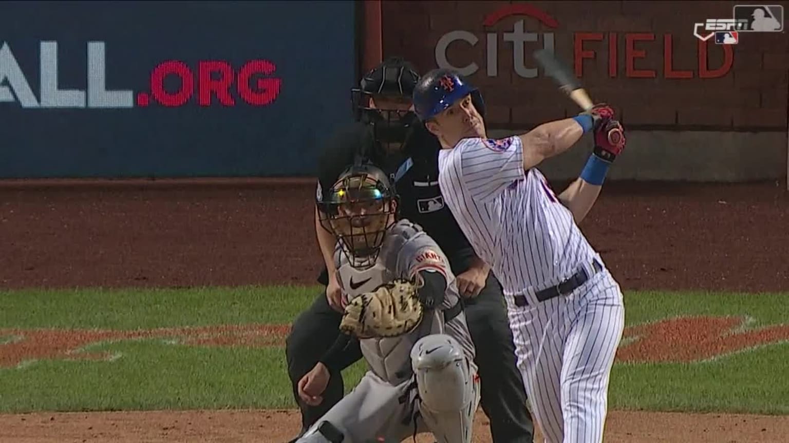 Mark Canha pega de vuelta entera en la 4ta | 02/07/2023 | Los Guardians ...